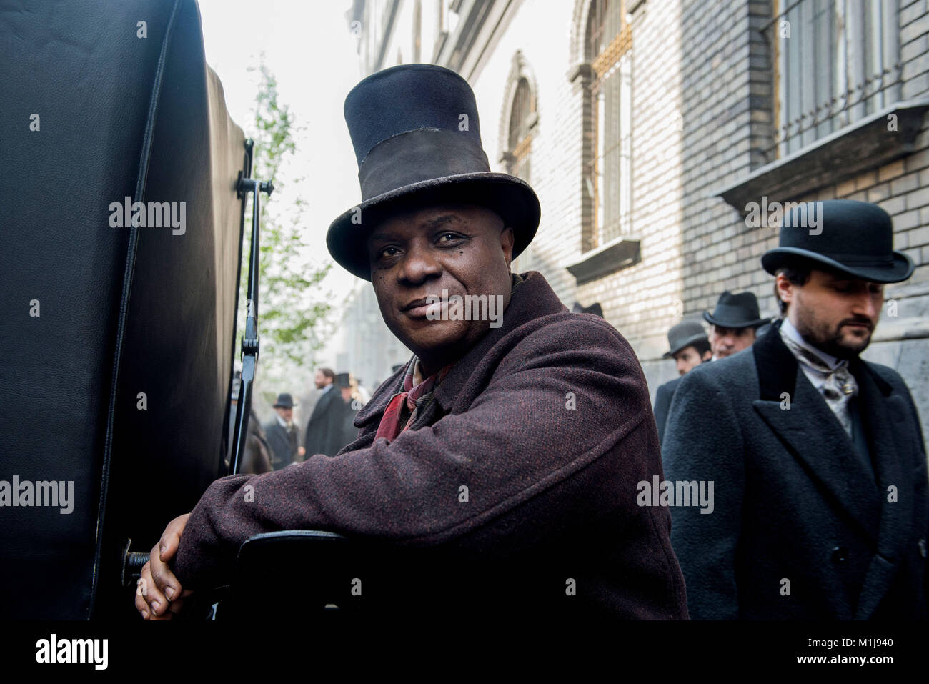 THE ALIENIST, Robert Wisdom, 'The Boy on the Bridge', (Season 1, ep ...
