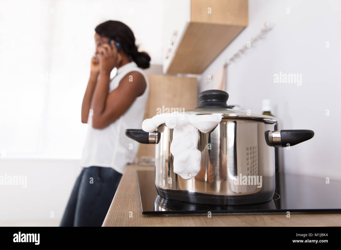 Boiling milk hi-res stock photography and images - Alamy