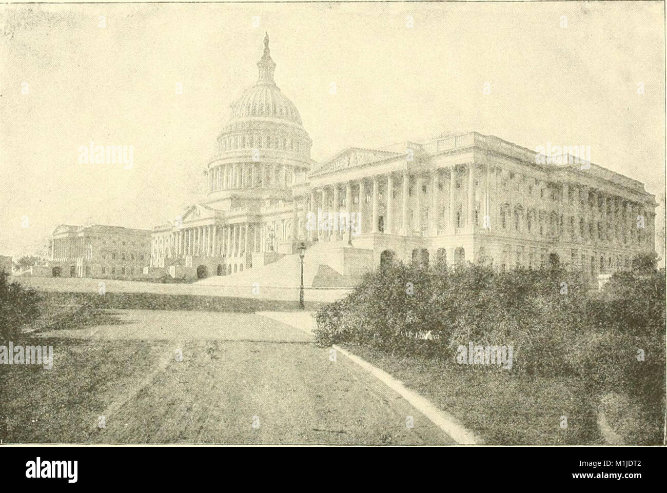 This 1900 work provides a detailed history of the United States, from ...