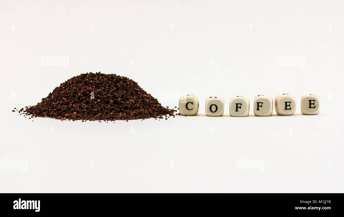 Coffee beans pile mocha java cafe pile hi-res stock photography and ...