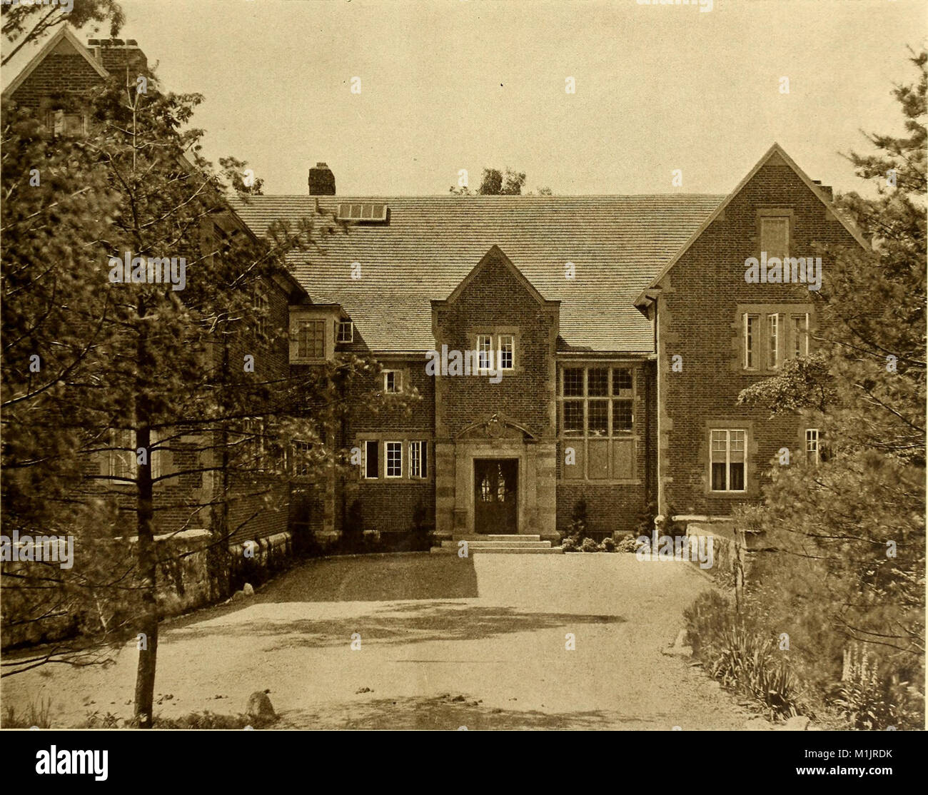 'American Homes and Gardens' (1908) highlights the design and ...