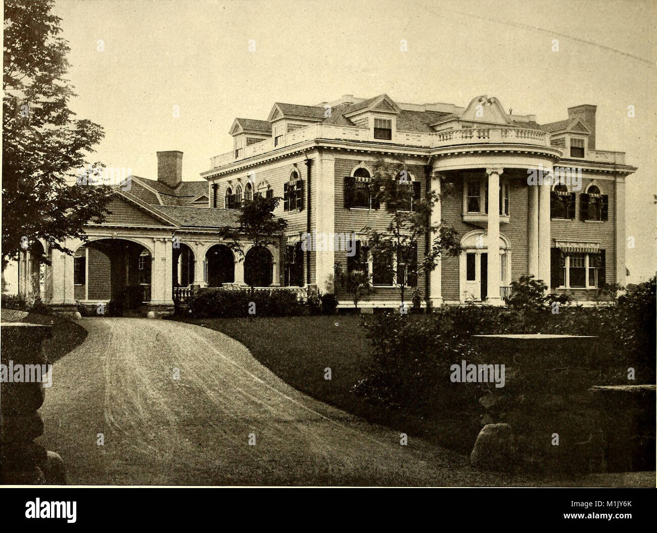 The 1910 edition of 'American Homes and Gardens' explores architectural ...