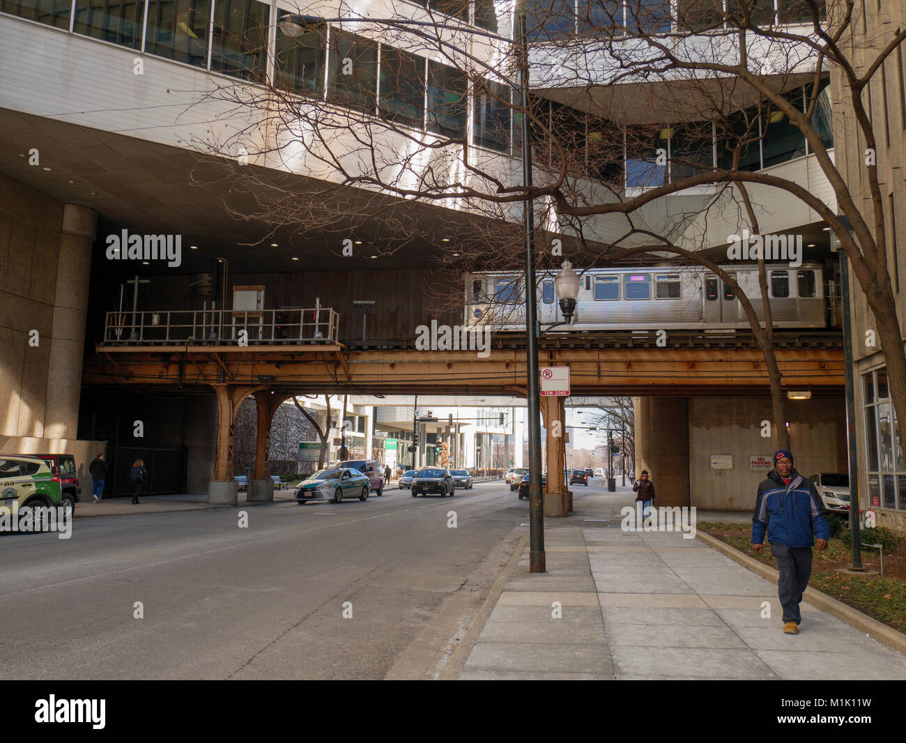 A CTA train passes through Rush University Medical Center, Chicago, Illinois Stock Photo - Alamy