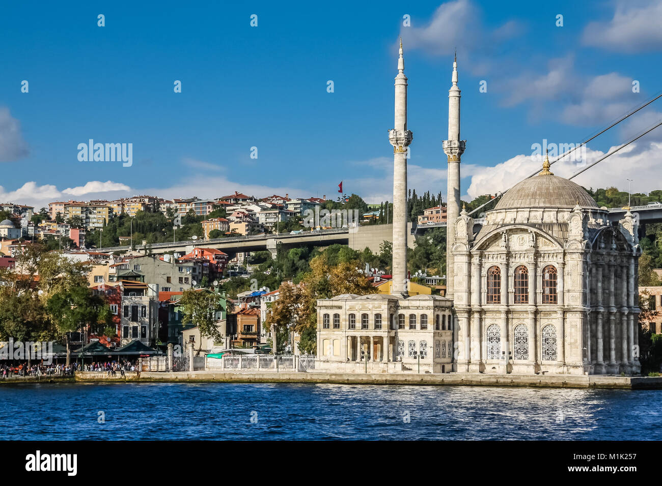 Istanbul blue mosque water hi-res stock photography and images - Alamy