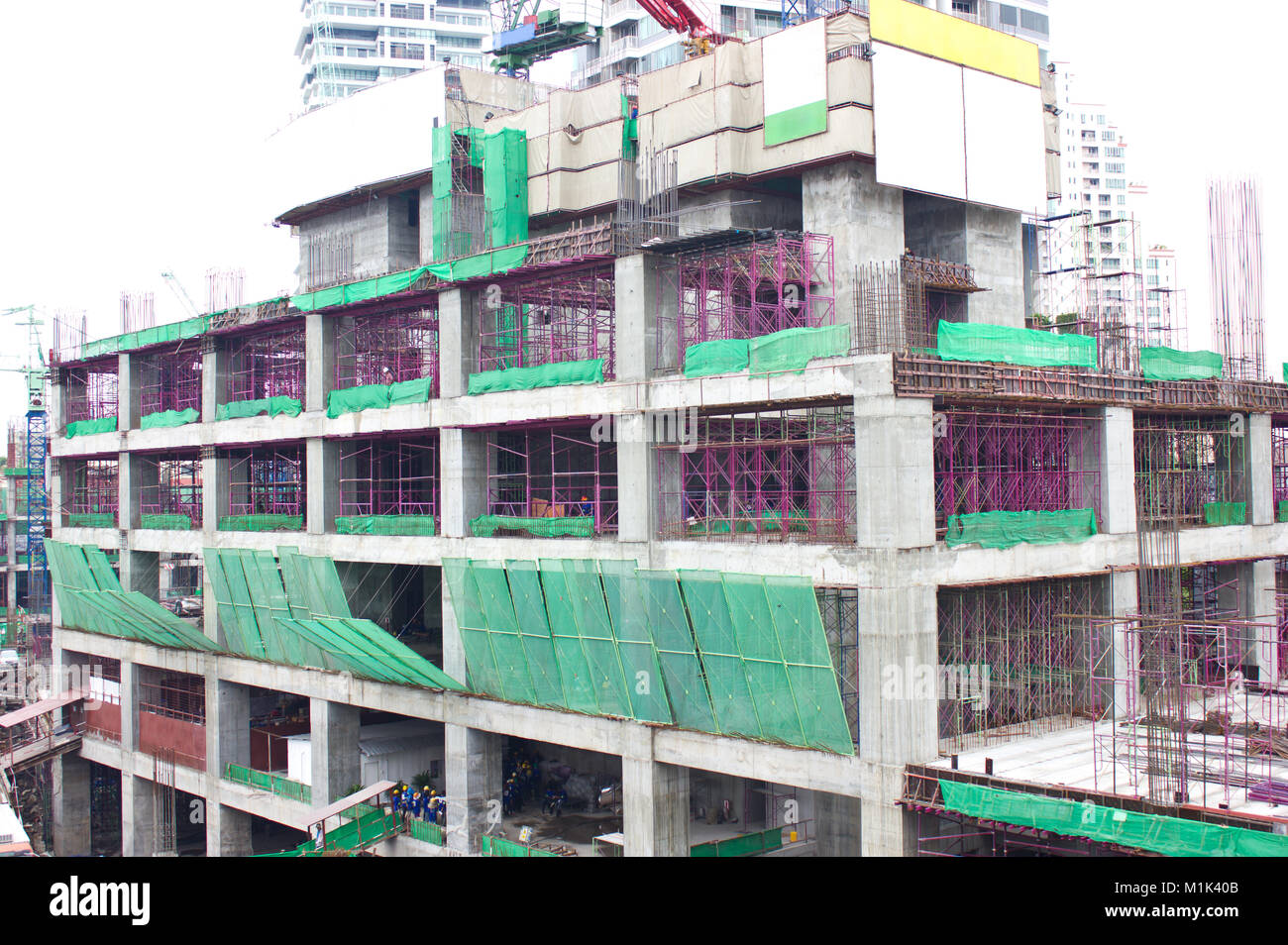 Construct tall buildings hi-res stock photography and images - Alamy