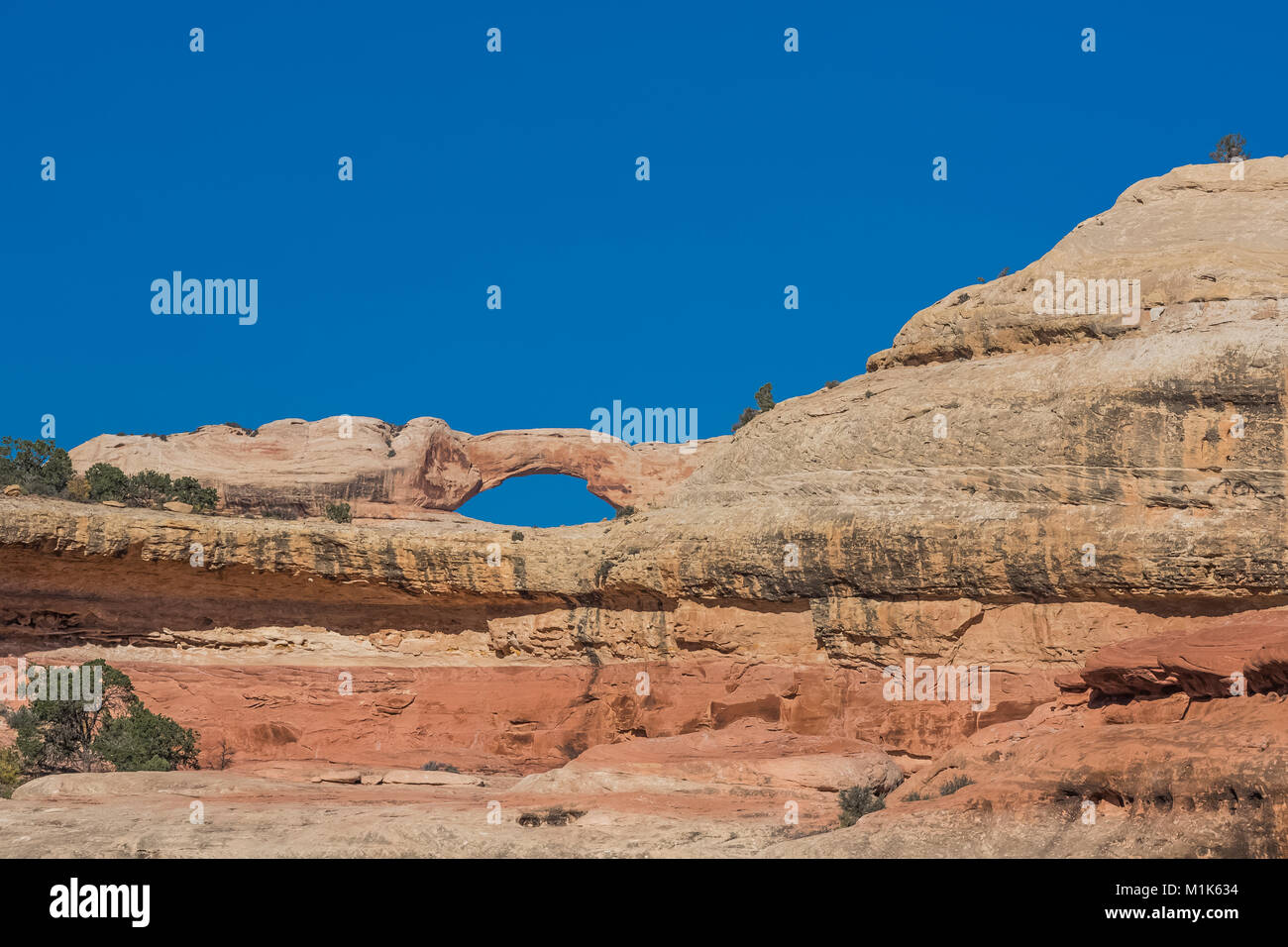 Arch cabin hi-res stock photography and images - Alamy