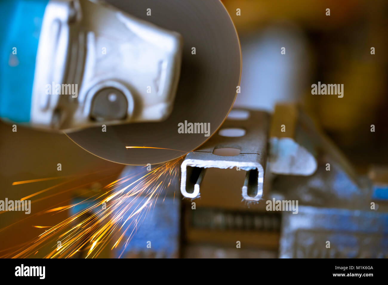 Electric flying machine hi-res stock photography and images - Alamy