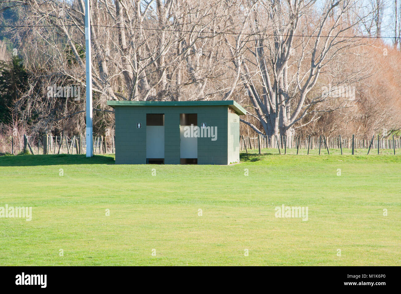 Public Toilets In The Park Stock Photo - Alamy