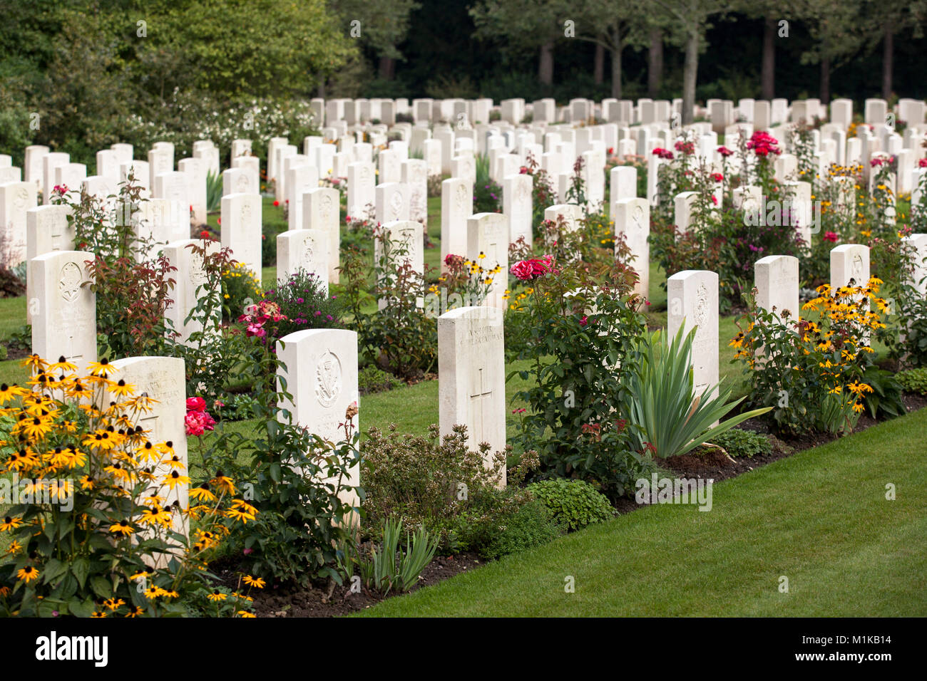Germany, Cologne, Commonwealth War Graves Commission Cemetery within ...