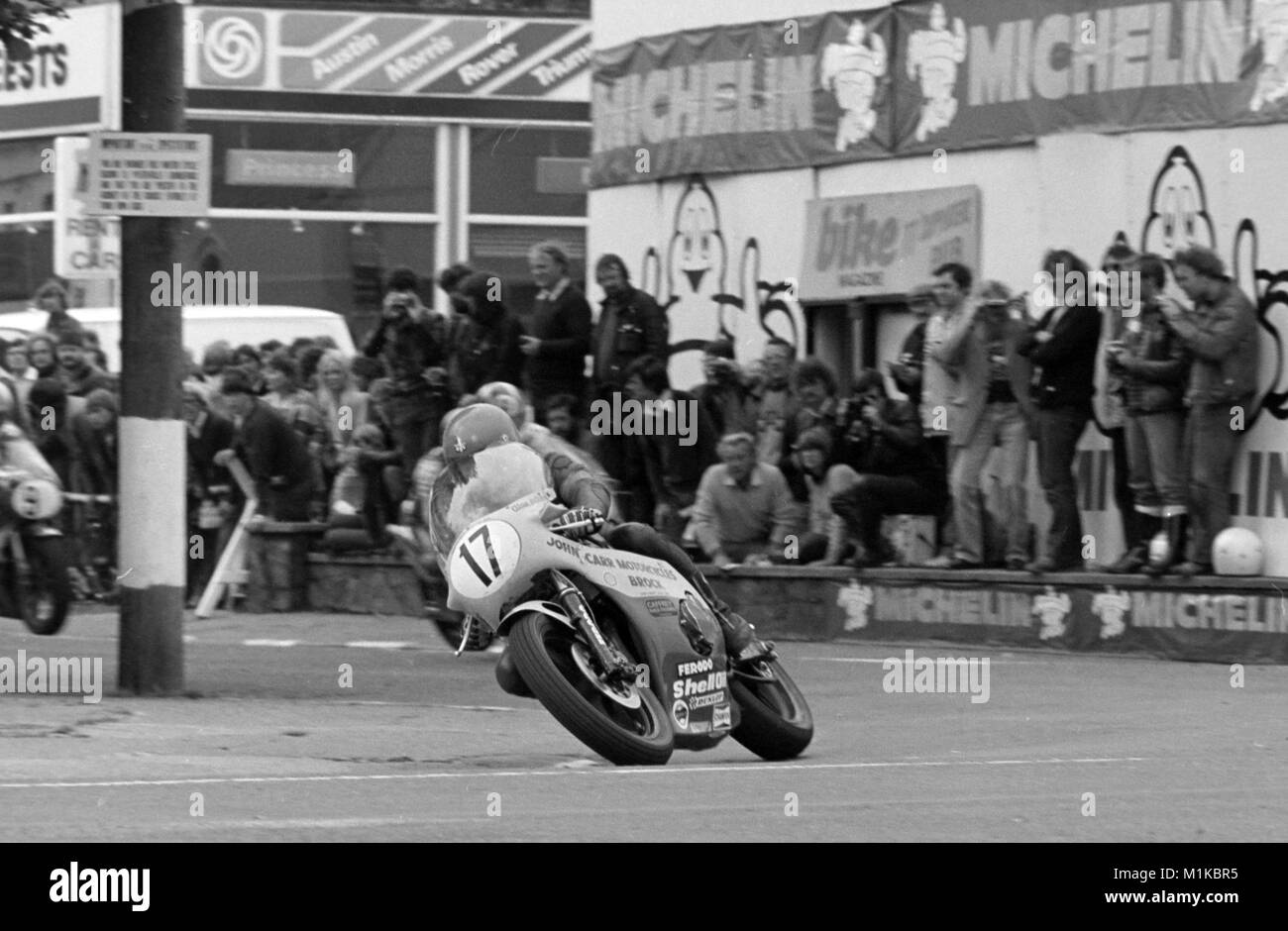 Alan Jackson, Suzuki, Isle of Man TT Classic race, June 1982 ...