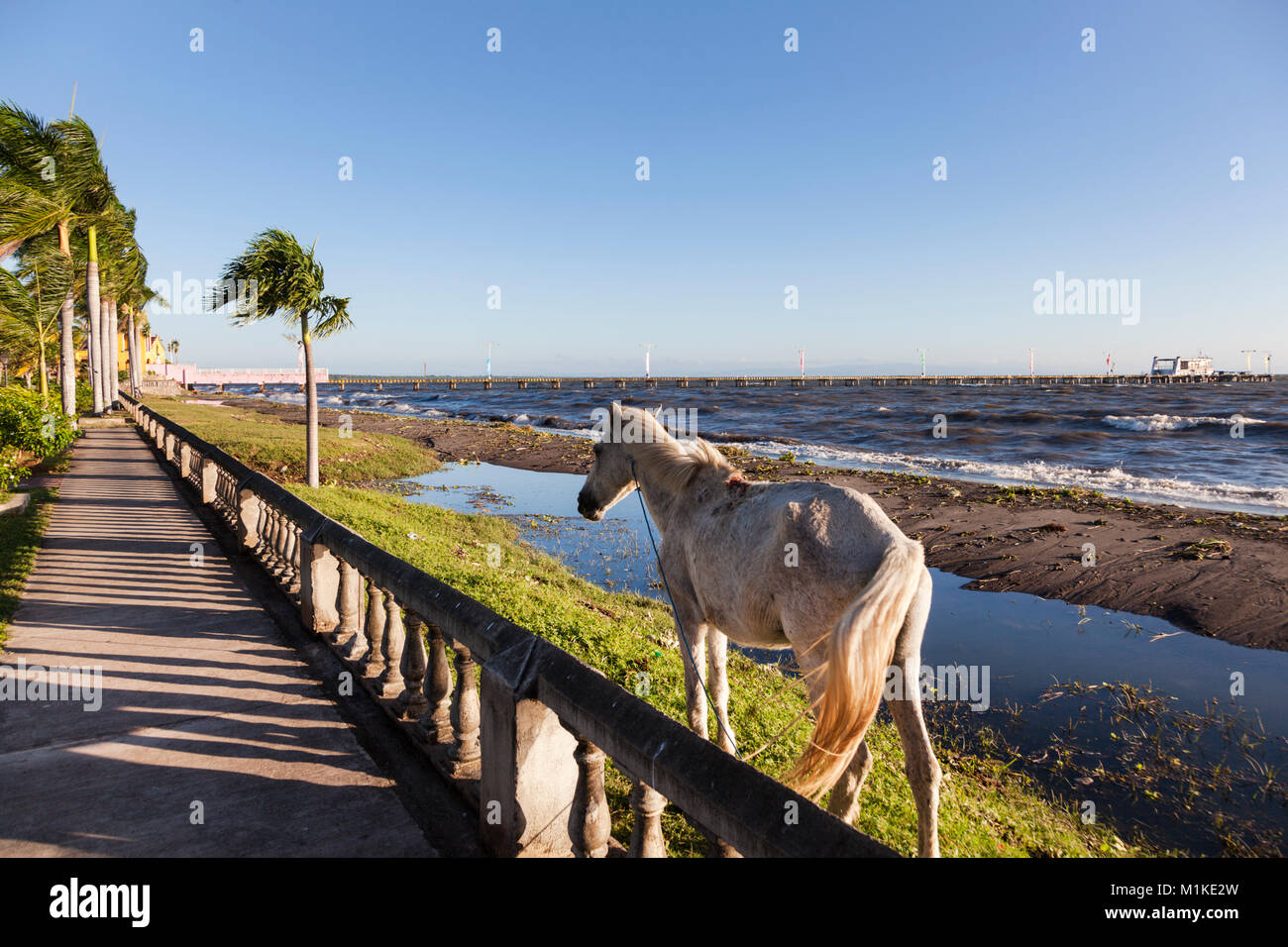 Lake of granada hi-res stock photography and images - Alamy