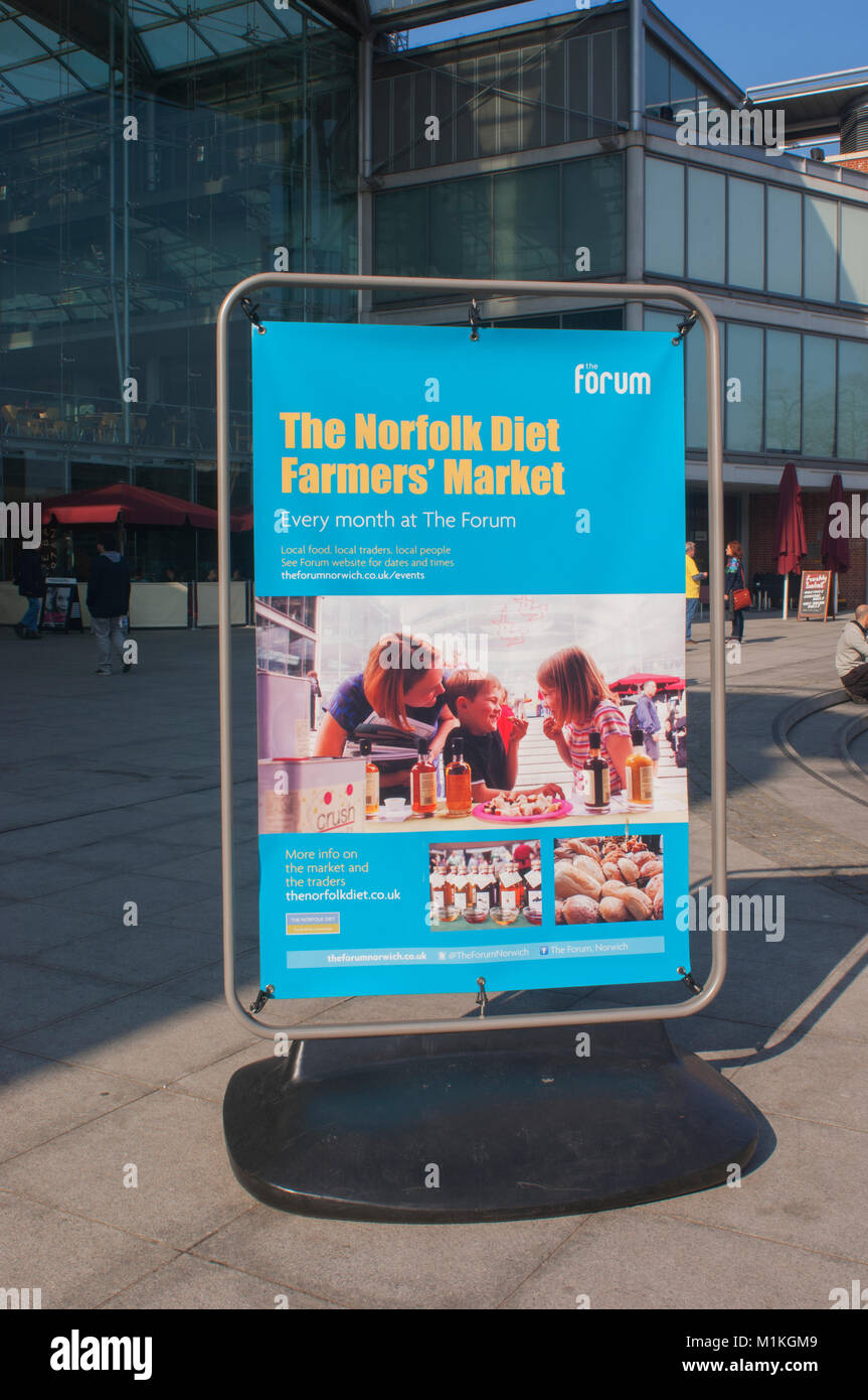 Pavement advertising hi-res stock photography and images - Alamy