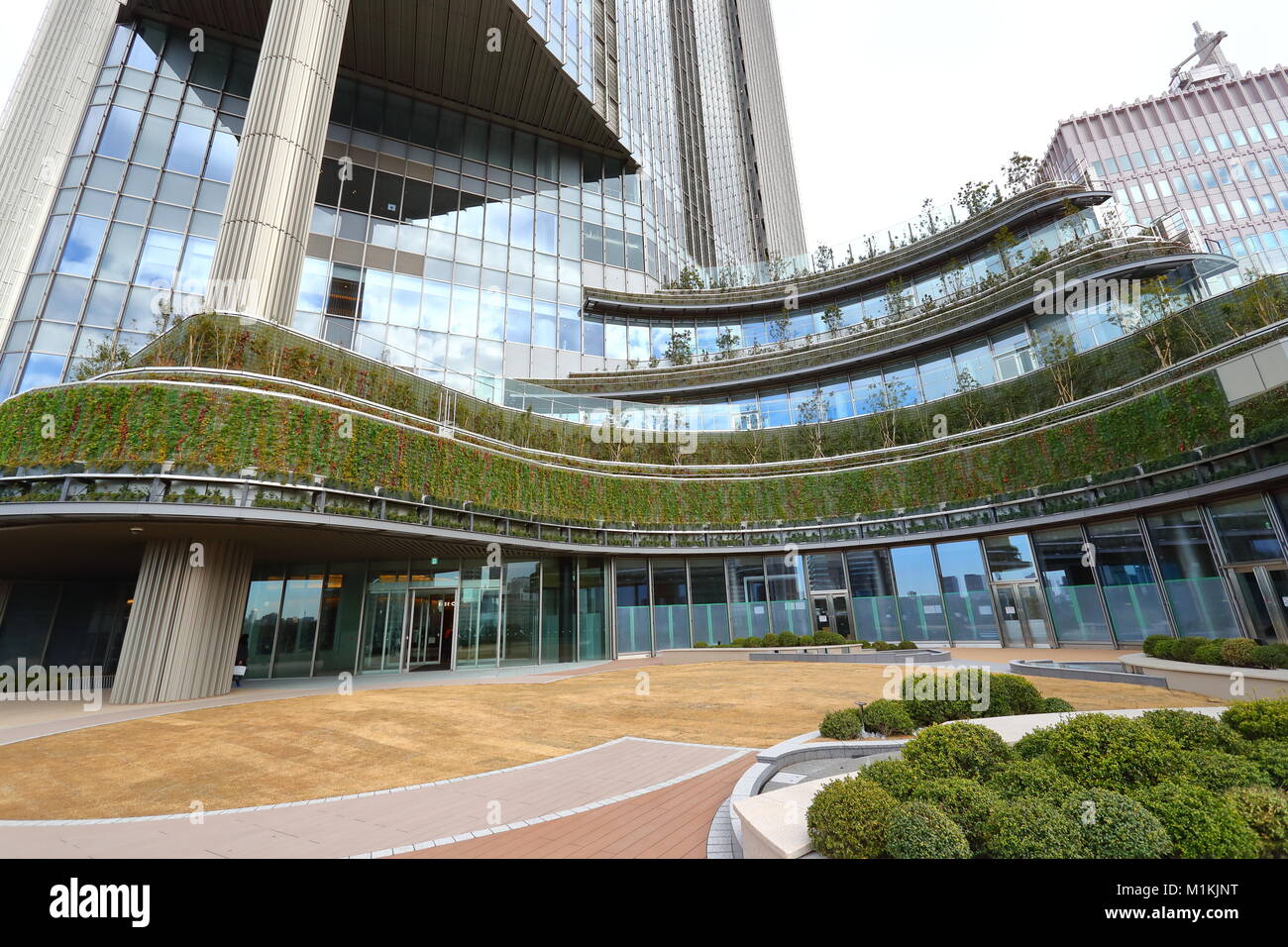 Tokyo Midtown Hibiya, a 35-story new commercial complex, is unveiled ...