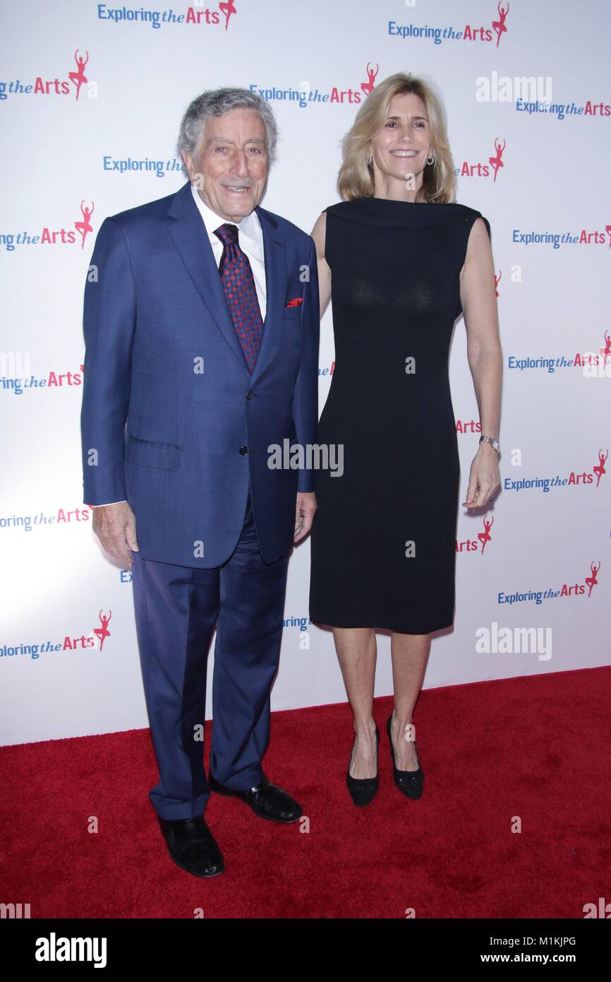 New York, NY, USA. 30th Jan, 2018. Tony Bennett and Susan Benedetto at ...