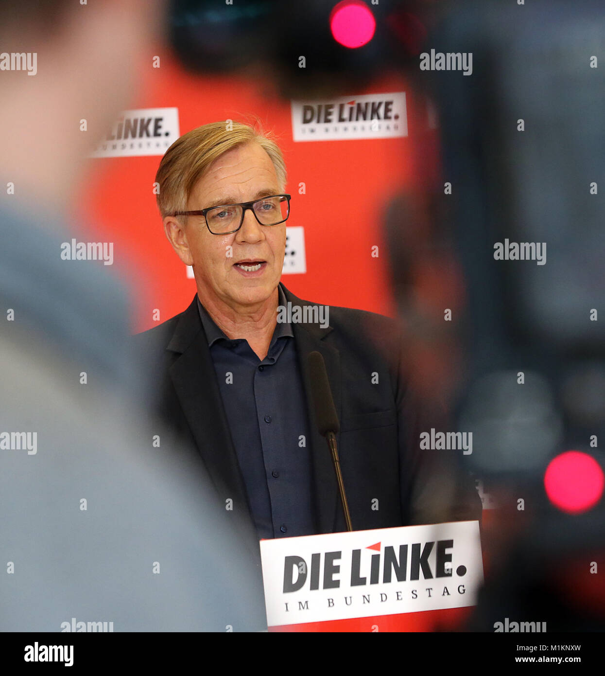 Die linke the left party hi-res stock photography and images - Alamy