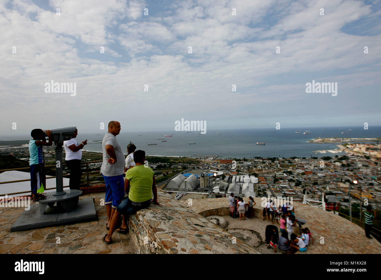 Solano y bote hi-res stock photography and images - Alamy