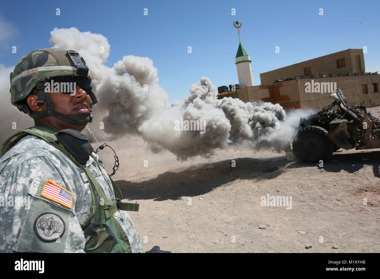 Aug 22, 2007 - Fort Irwin, CA, USA - Soldiers from the 1st Brigade ...