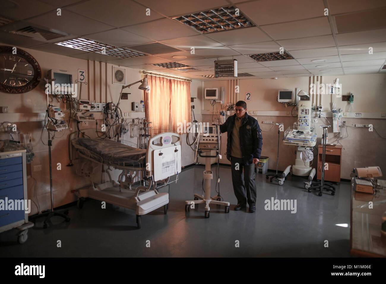 Gaza. 31st Jan, 2018. An employee of the Palestinian Health Ministry is ...