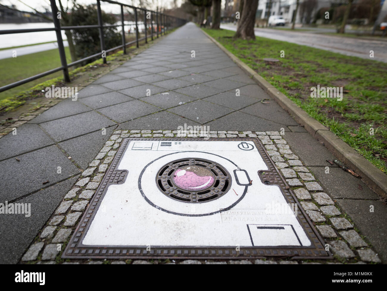 Frankfurt am Main, Germany. 19th Jan, 2018. The front of a washing ...