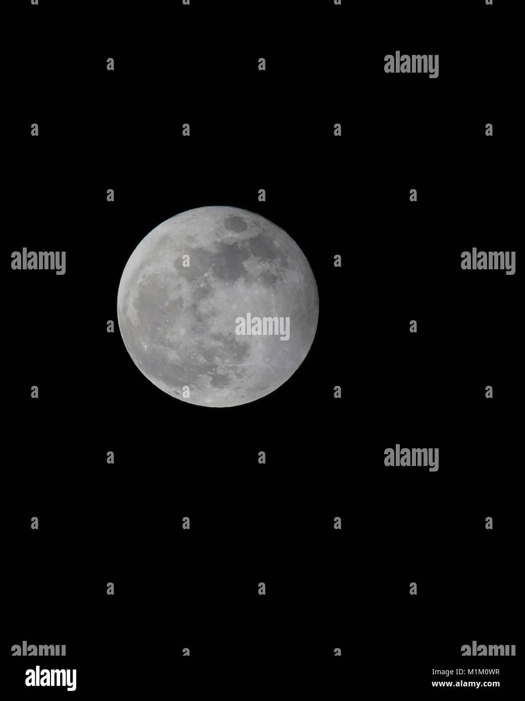 January full moon northern ireland hi-res stock photography and images ...