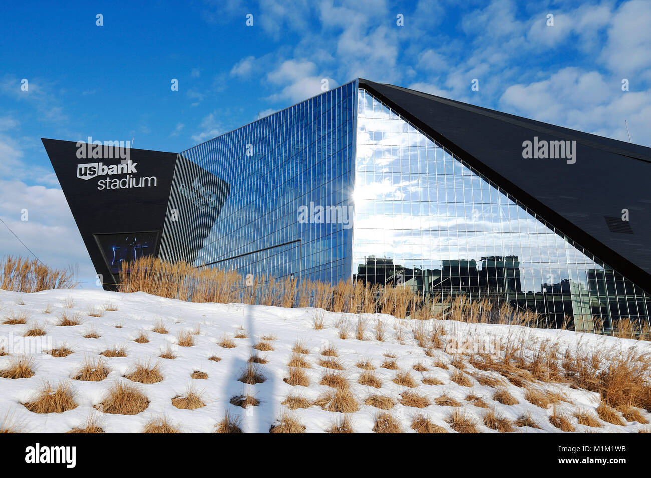 Us bank stadium exterior hi-res stock photography and images - Alamy