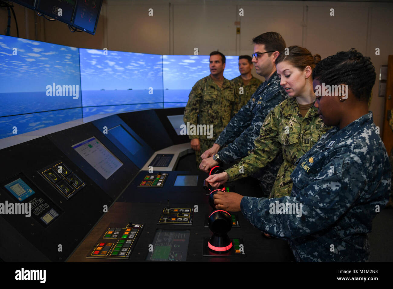 JACKSONVILLE, Fla. (Jan. 26, 2018) Lt. Caroline Stanton, an instructor ...