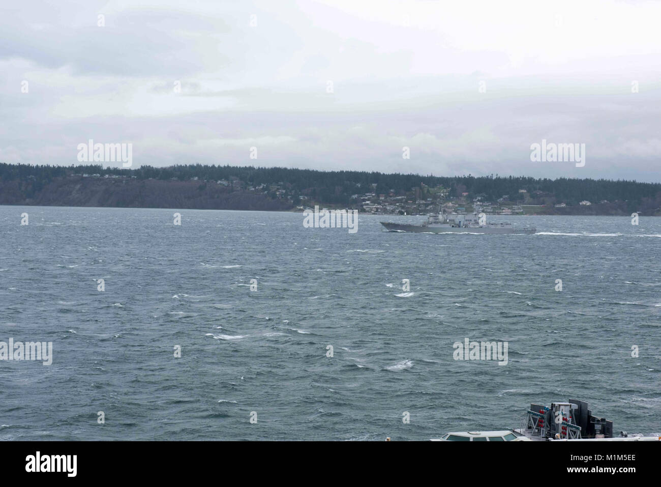 STRAIT OF JUAN DE FUCA (Jan. 29, 2018) The Arleigh Burke-class guided ...