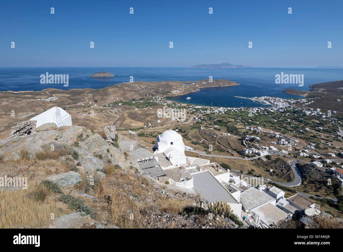 White houses churches sea hi-res stock photography and images - Alamy