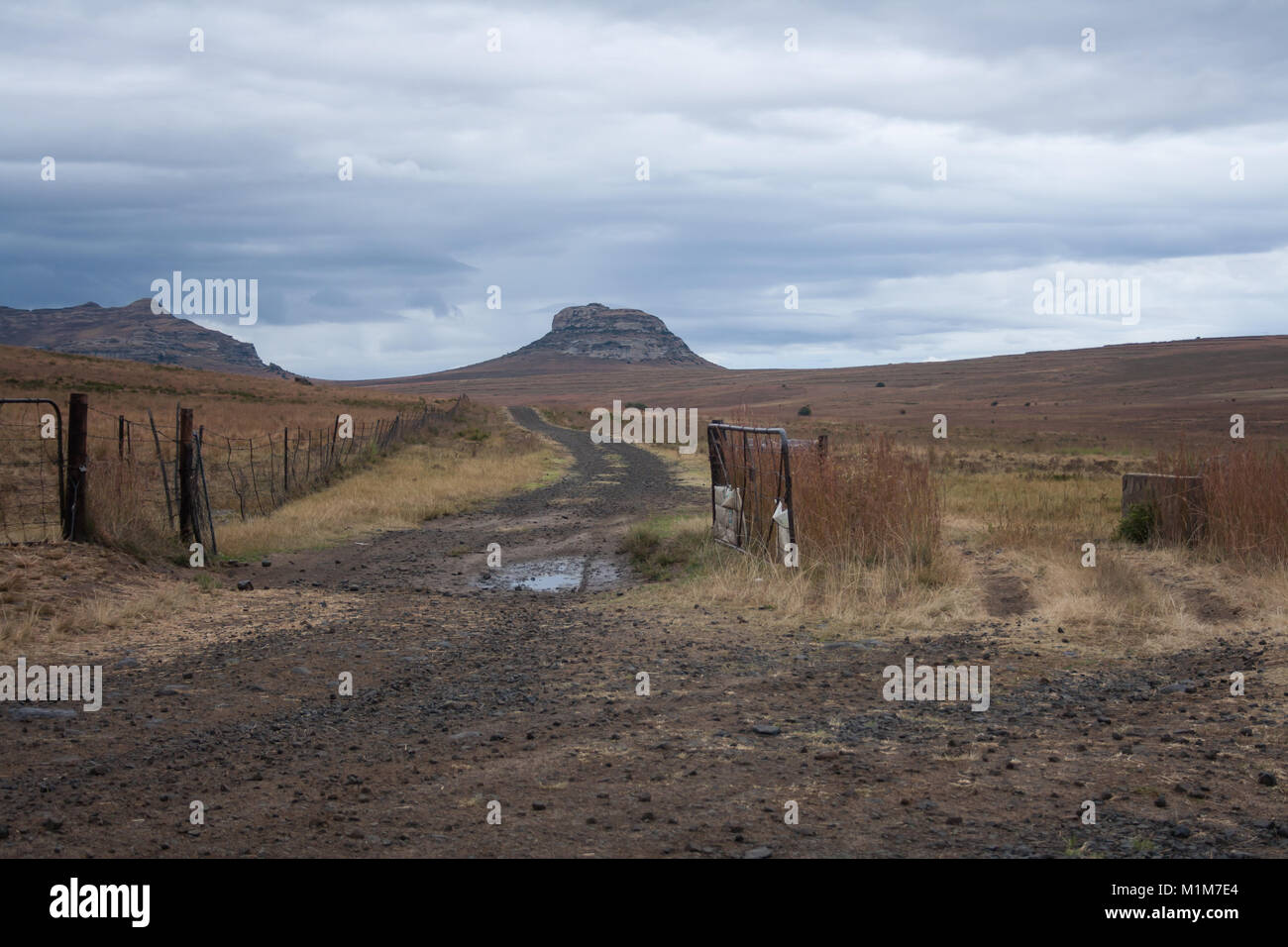 open gate eastern free state south africa Stock Photo - Alamy