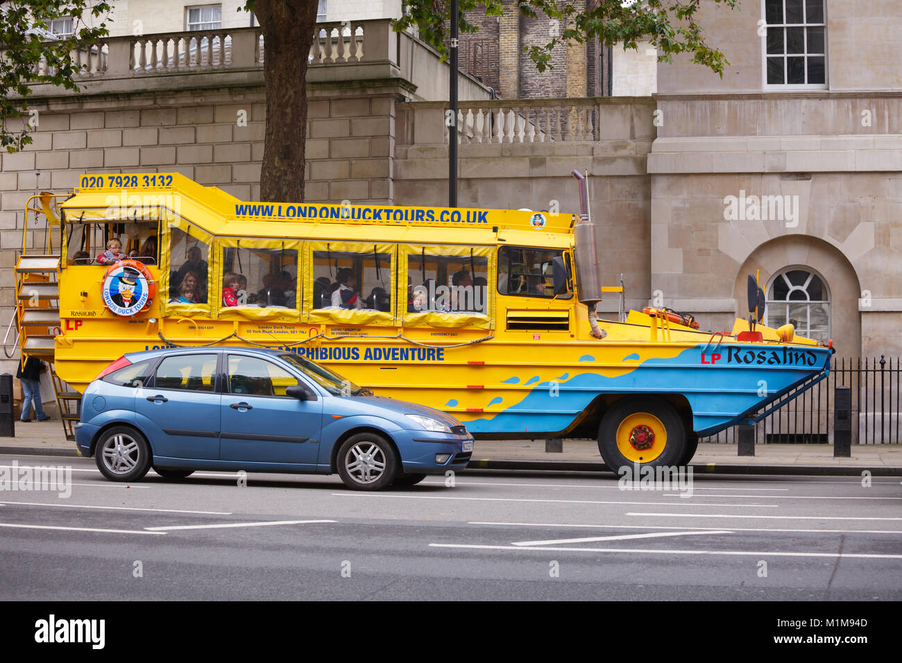 Dukw amphibious vehicle hi-res stock photography and images - Alamy
