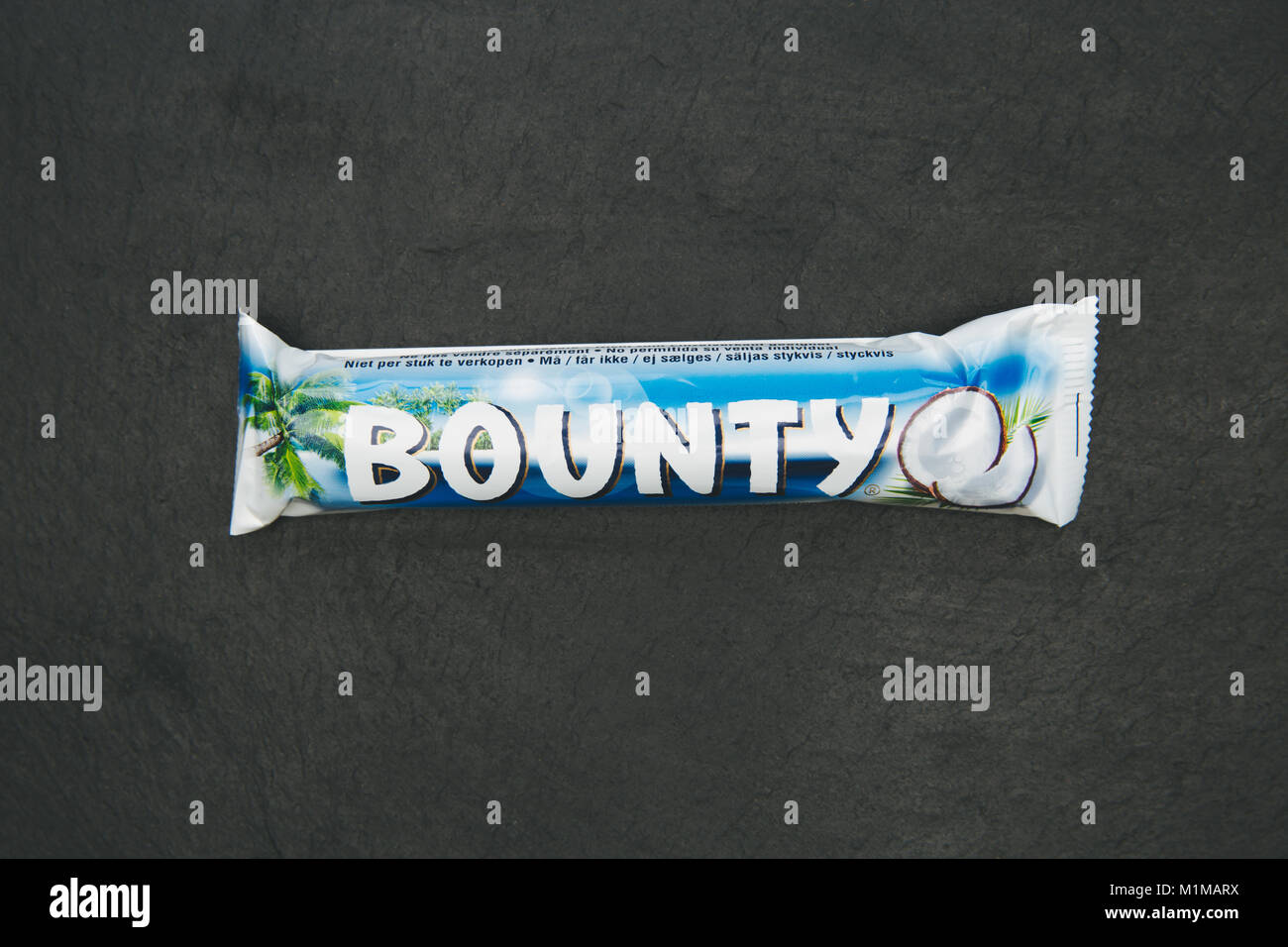 Bounty chocolate bar wrapper hi-res stock photography and images - Alamy