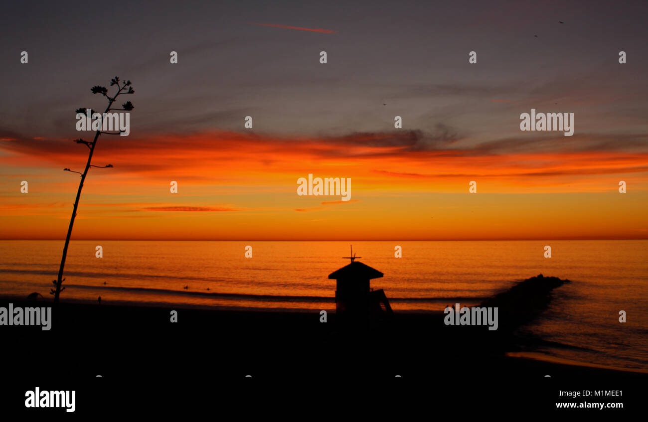 Lifeguard Tower and Jetty Silhouette at Dusk in Redondo Beach, Los ...