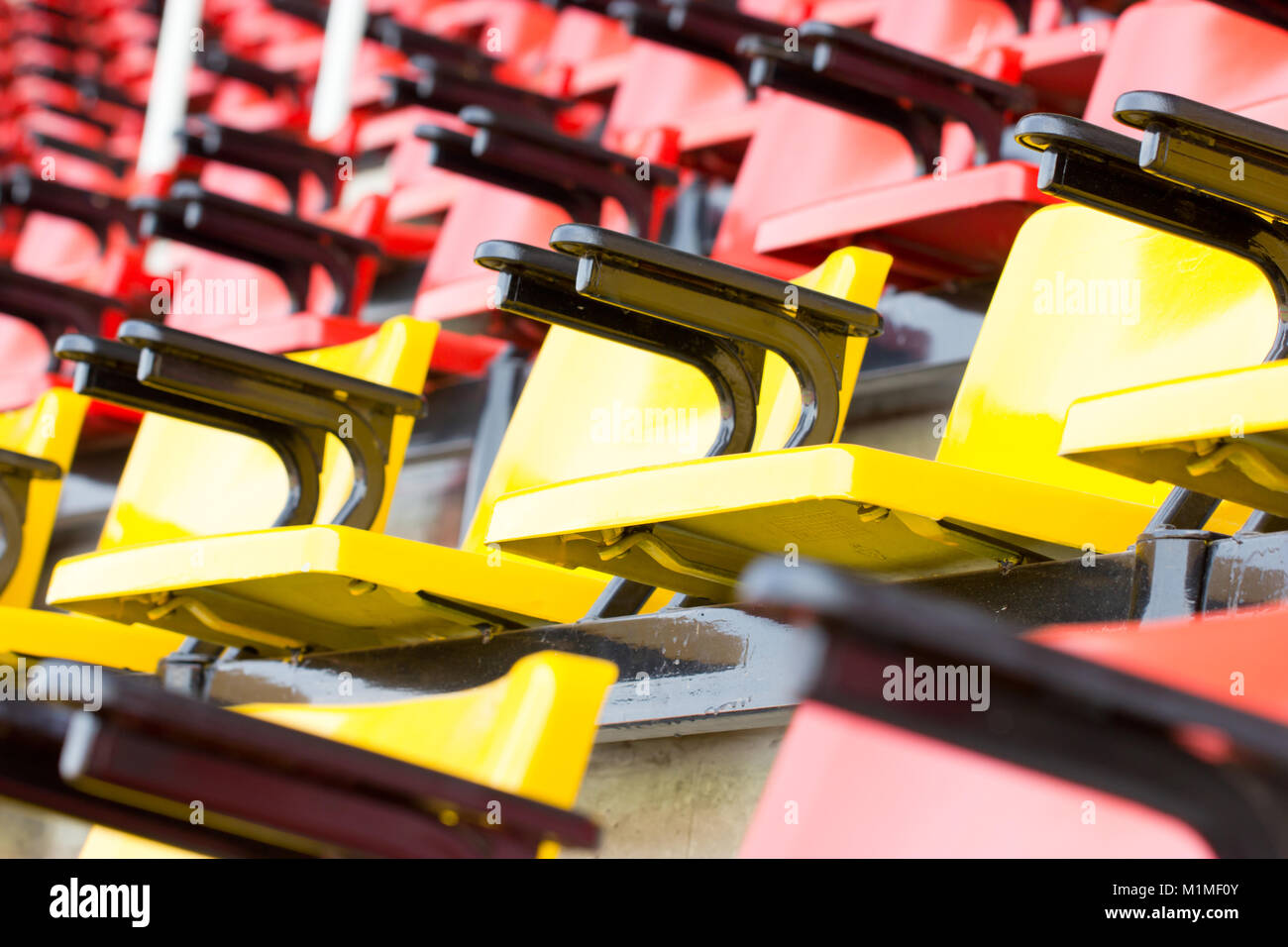 Stadium bench seating hi-res stock photography and images - Alamy