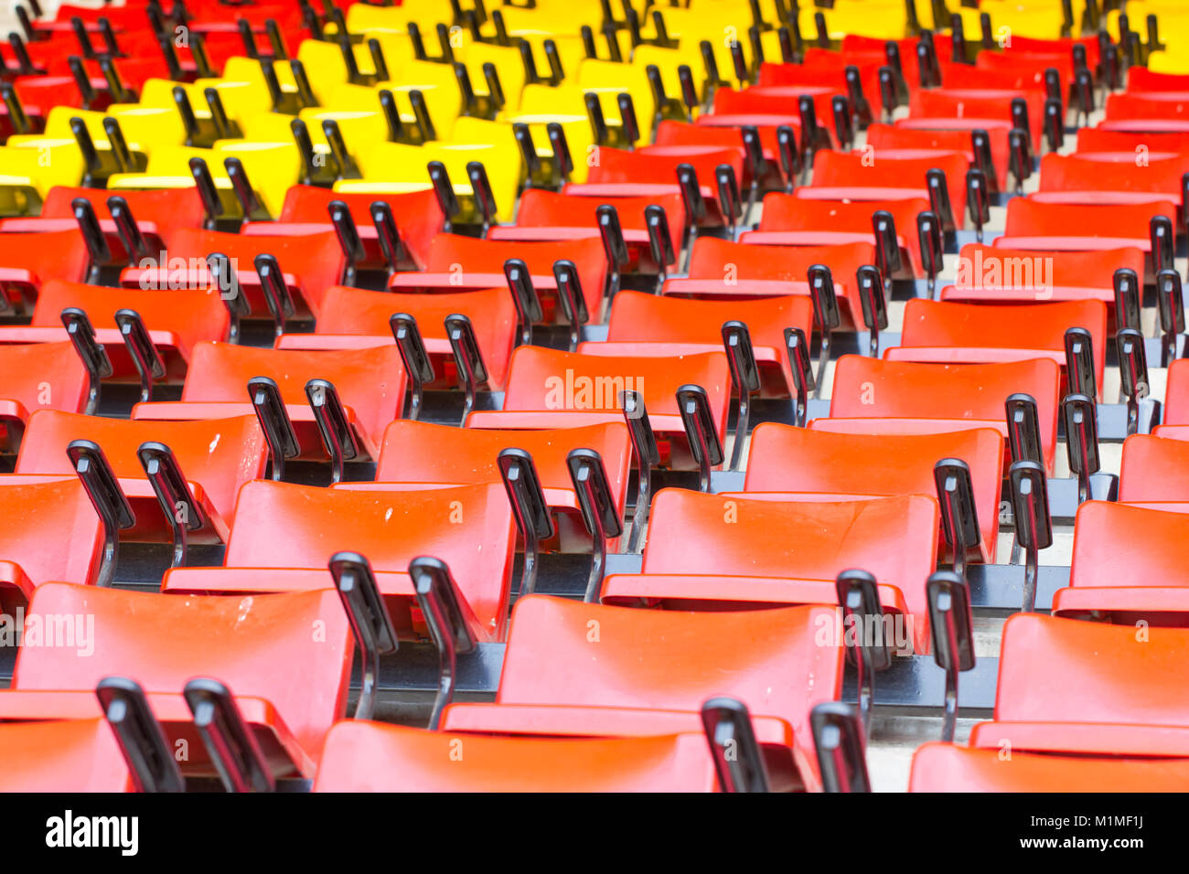 Row seating hi-res stock photography and images - Alamy