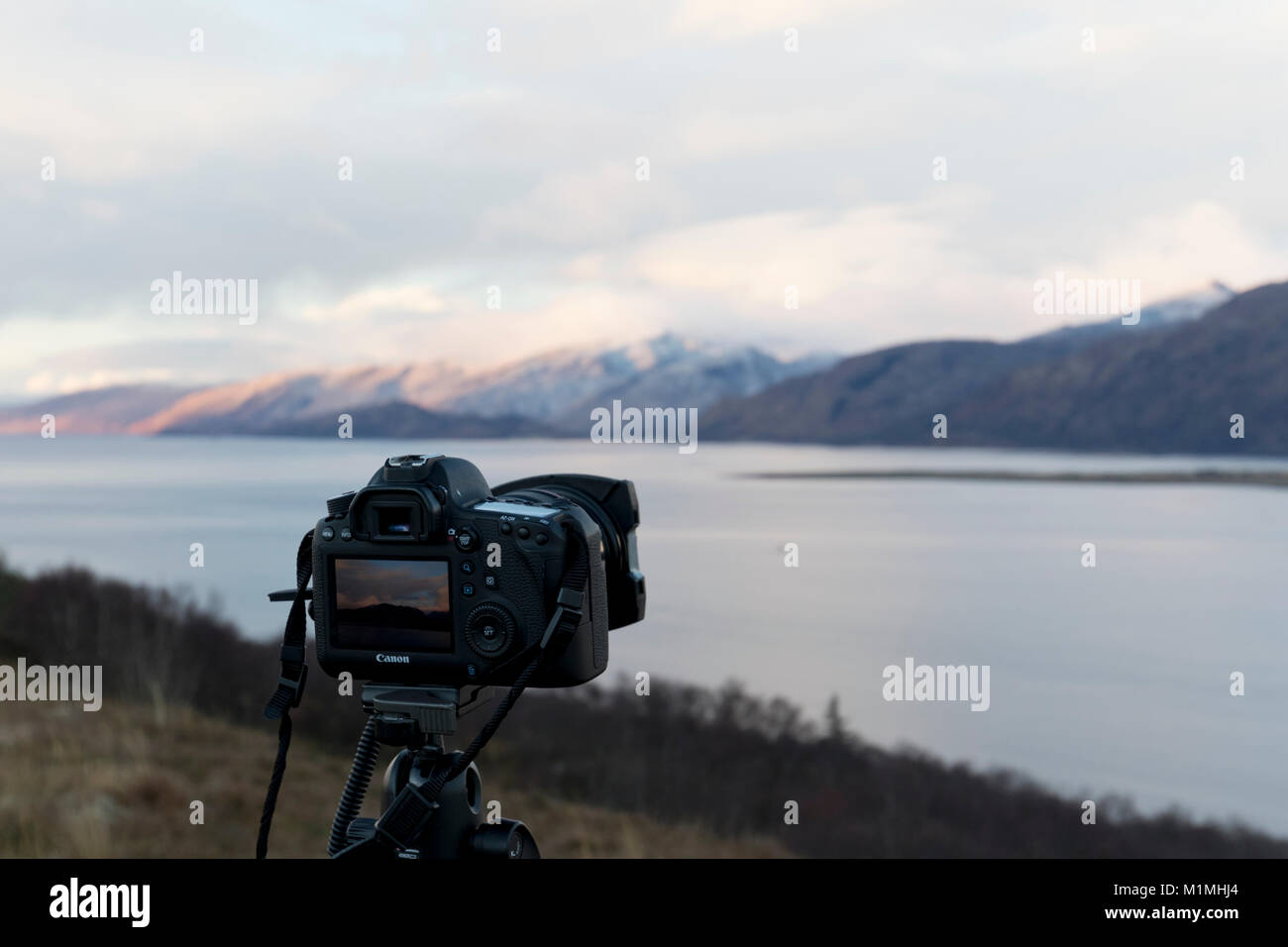 Dslr camera scotland hi-res stock photography and images - Alamy