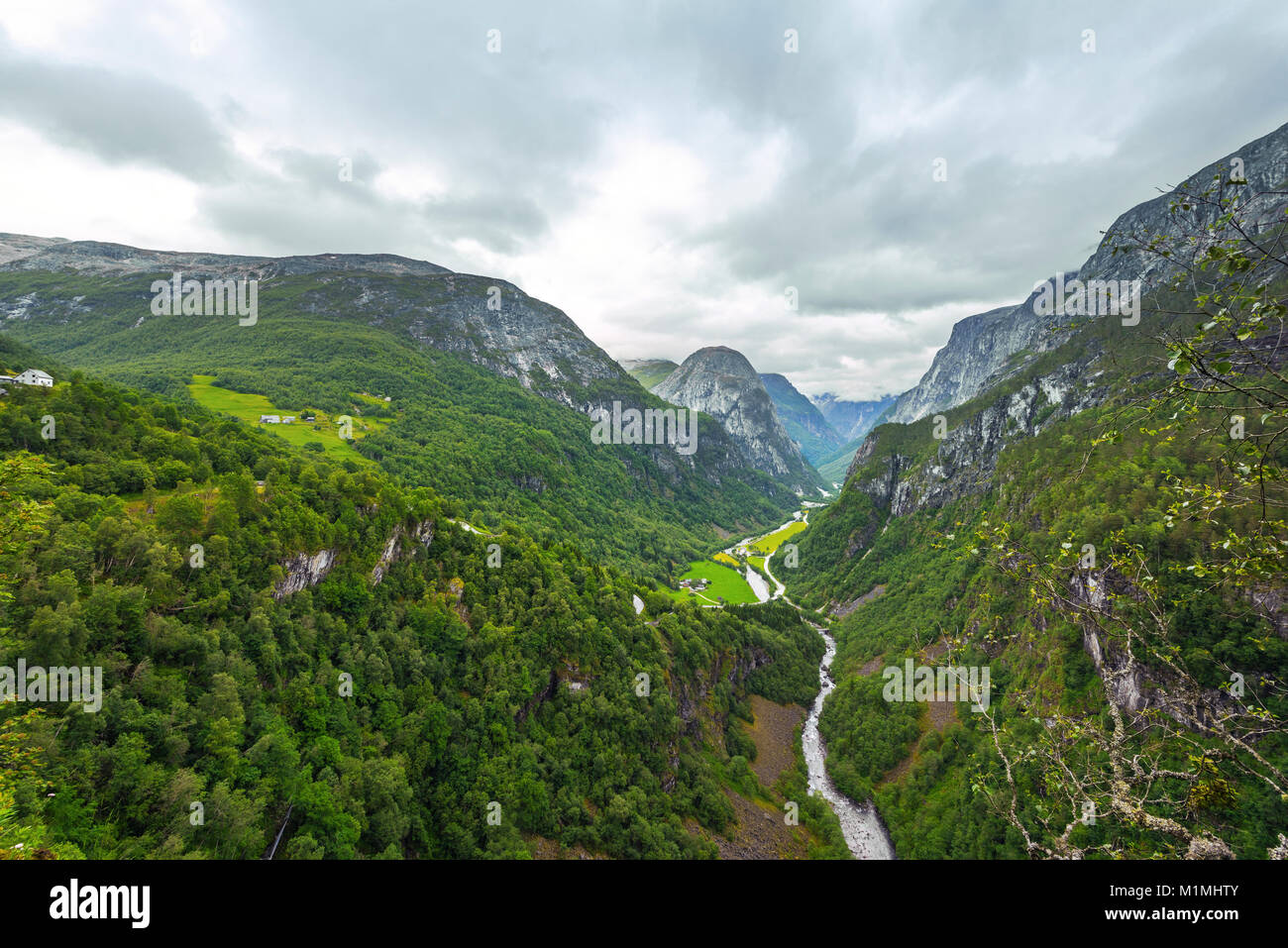 View valley village landscape mountain hi-res stock photography and ...