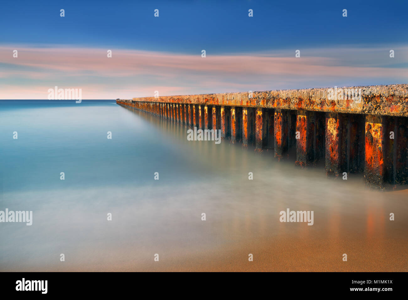 The stone jetty hi-res stock photography and images - Alamy