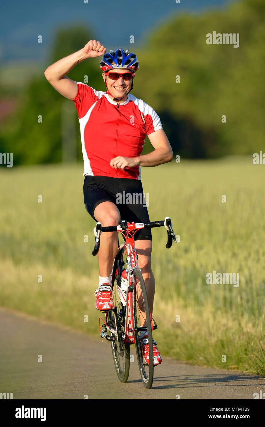 Siegerpose hi-res stock photography and images - Alamy