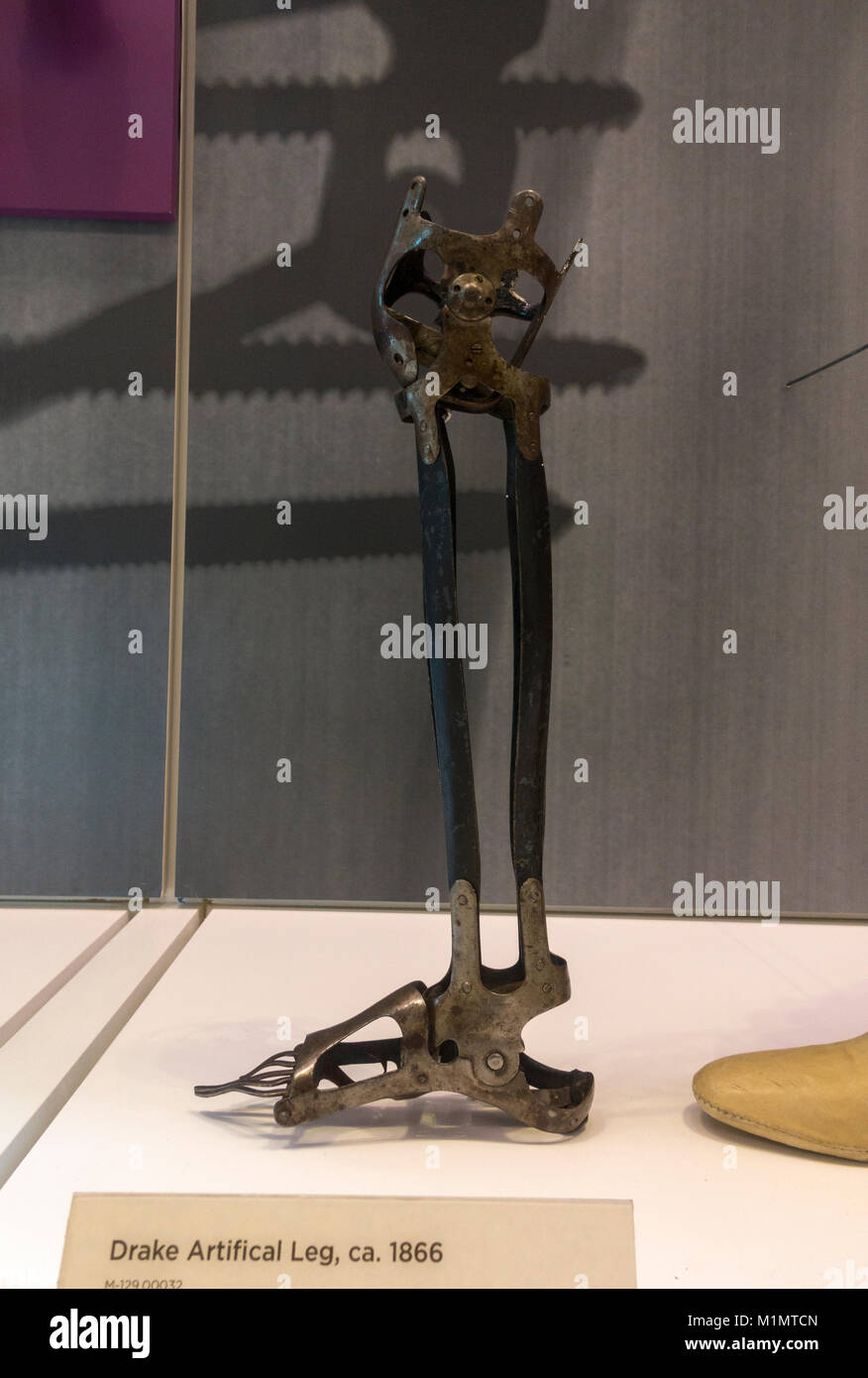 Drake artificial leg (ca 1866) on display in the National Museum of ...