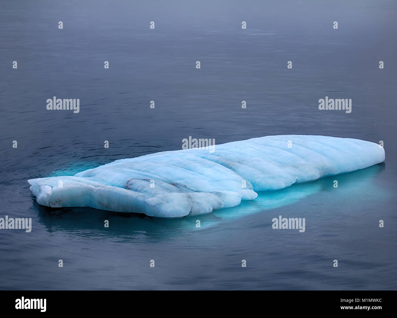 90 iceberg hi-res stock photography and images - Alamy