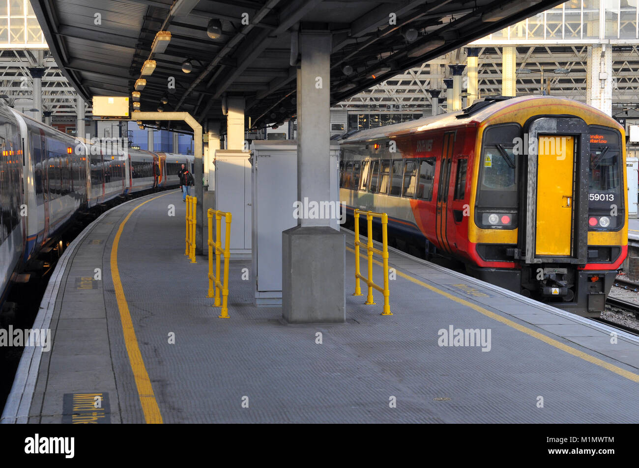 trains in platforms at the London terminal railway station at waterloo ...