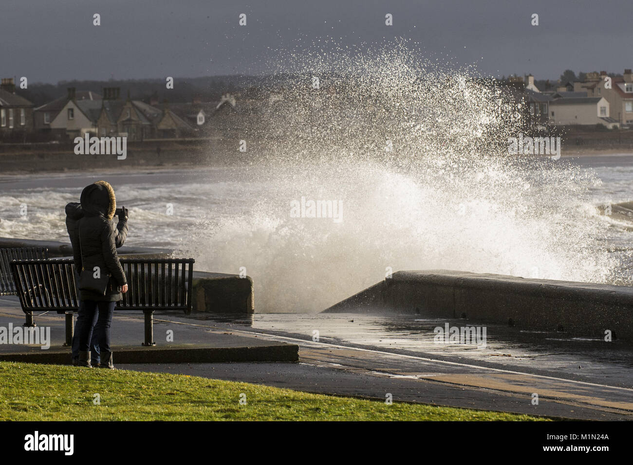 An amber warning is in place for Western belt Scottish towns as high ...