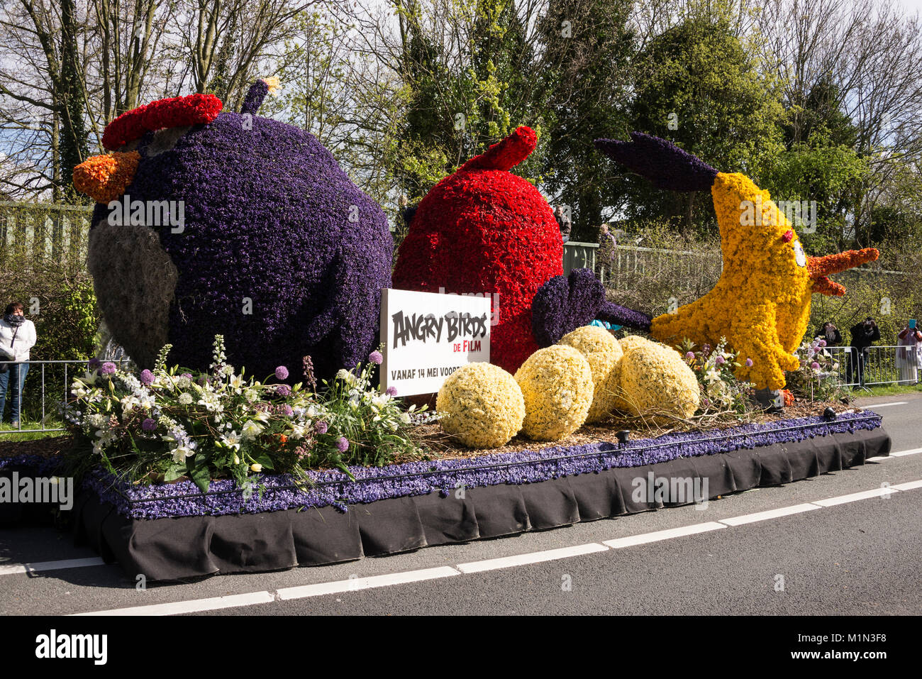 The annual flower parade involving twenty large floats plus 30 smaller ...