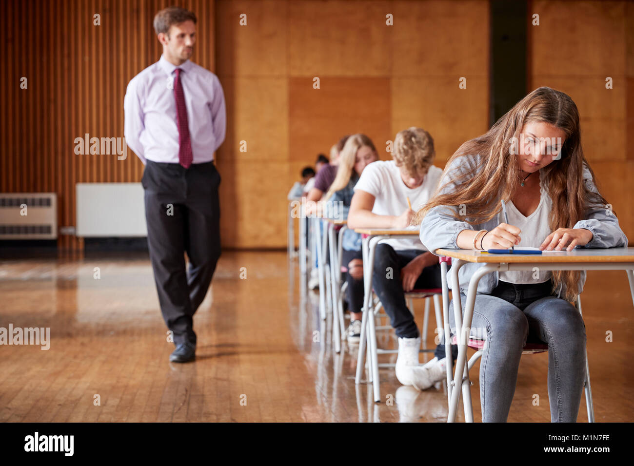 Invigilator exam hi-res stock photography and images - Alamy