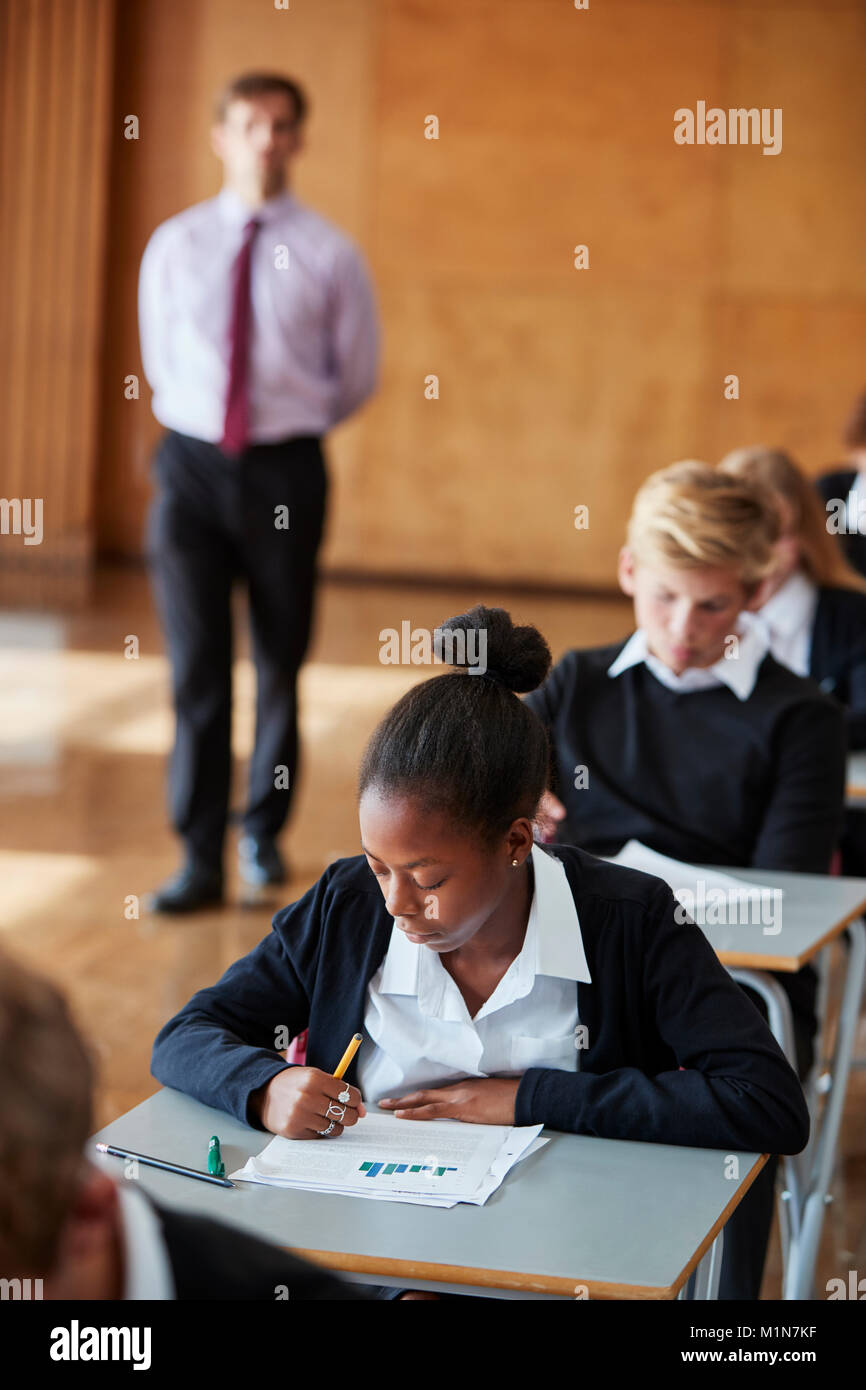 Invigilator exam hi-res stock photography and images - Alamy