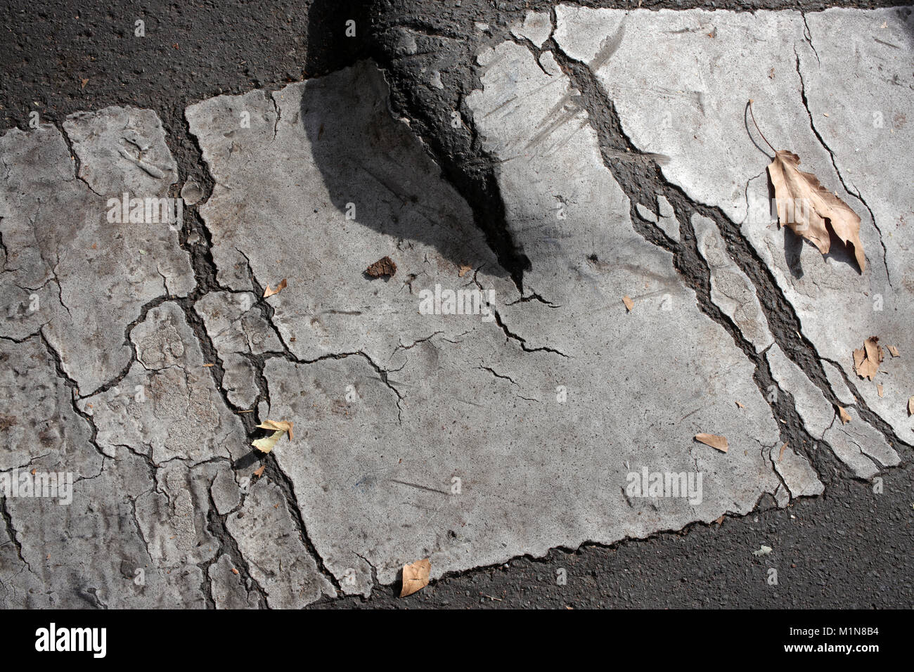 Mishape hi-res stock photography and images - Alamy