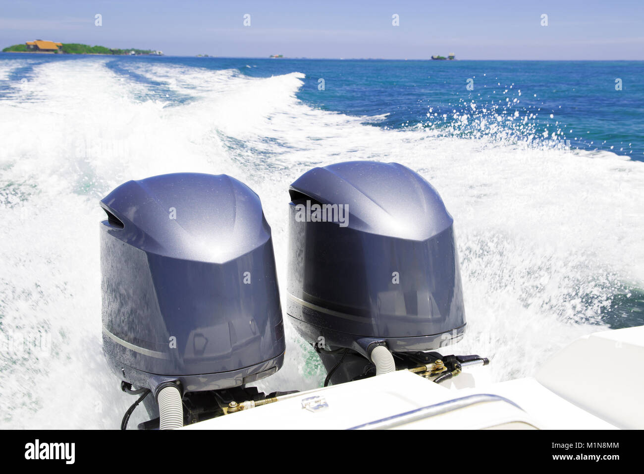 The waves from a high speed boat Stock Photo - Alamy
