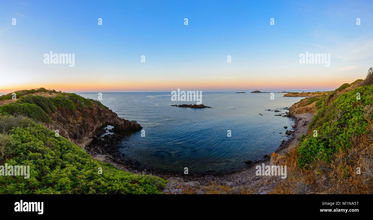 Wide angle of the beach hi-res stock photography and images - Alamy