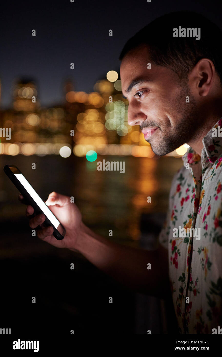Cell phone communication vertical hi-res stock photography and images ...