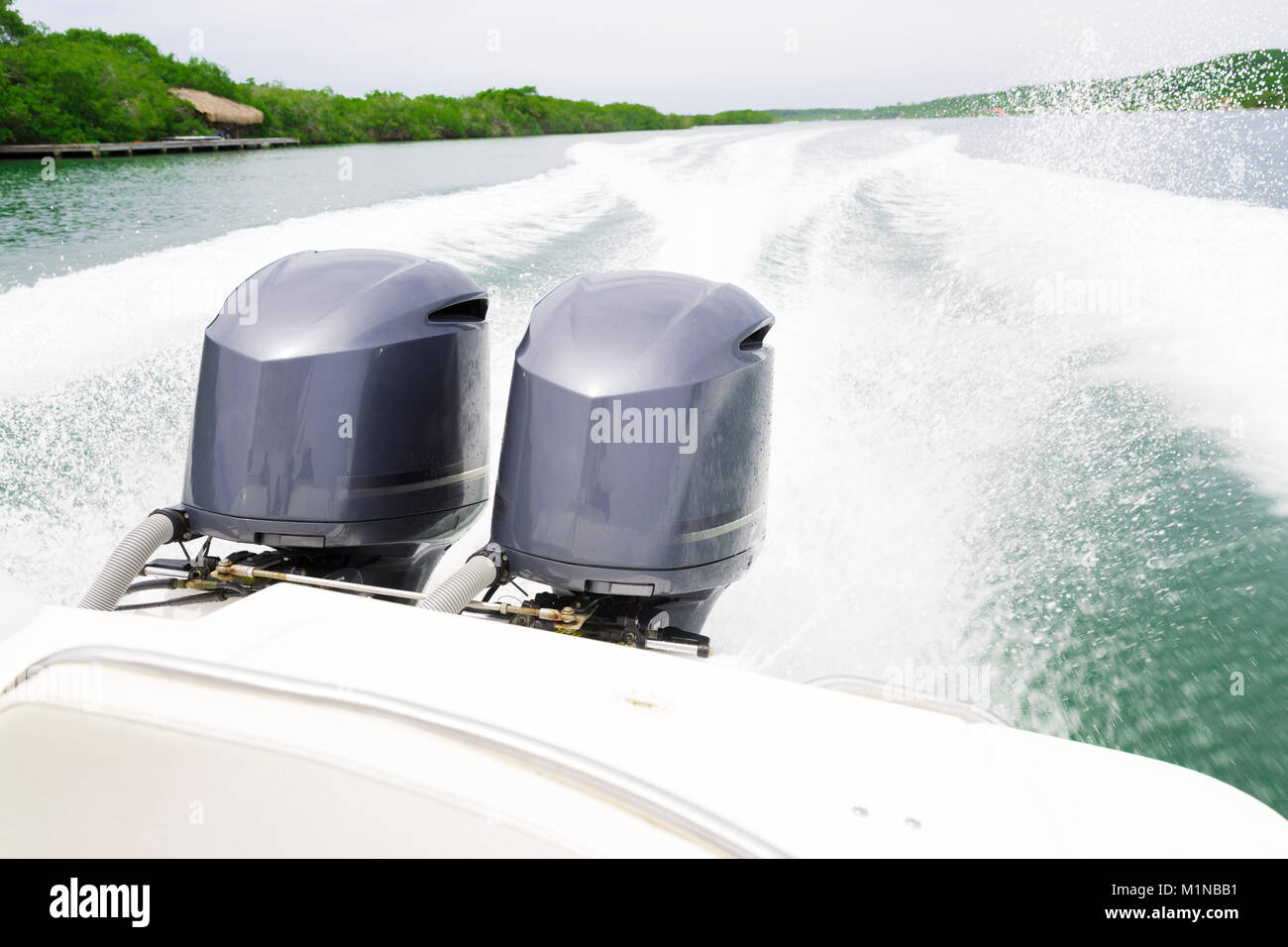 The waves from a high speed boat Stock Photo - Alamy